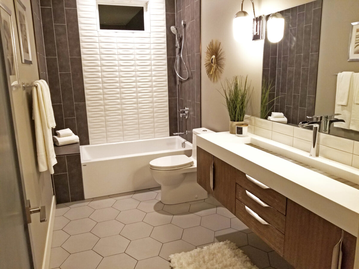 Vacant Staging - More Decor