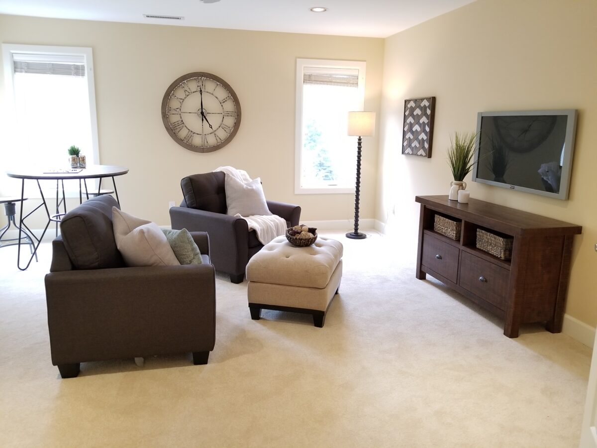 More Decor: Quality Home Staging & Interior Design Solutions